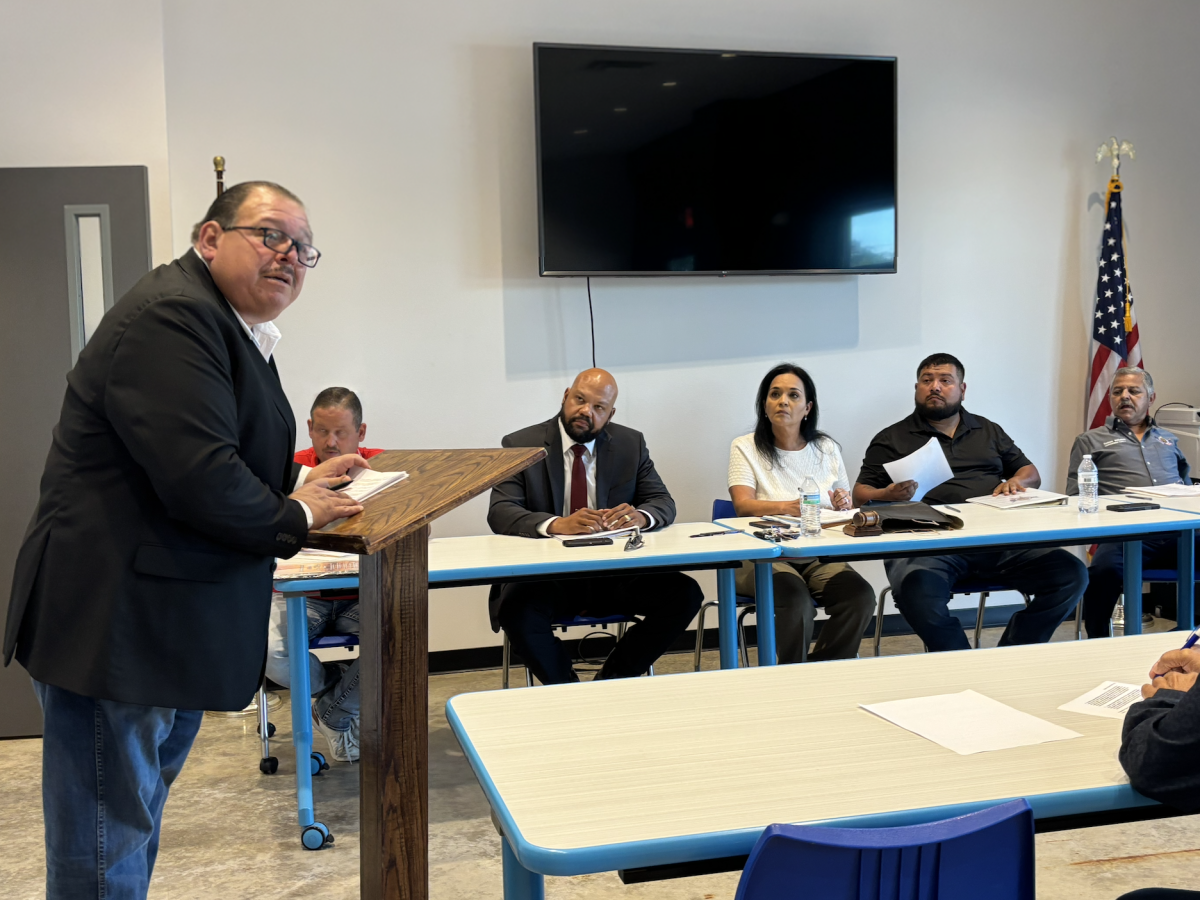 New Sullivan City Council cuts contracts, halves municipal judge posts ...